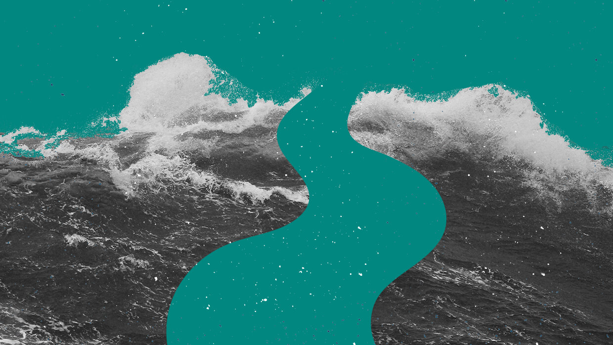 Splitting of the Sea: A Biblical Exploration | Aish