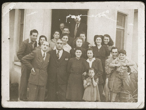 Albanian Muslims who Sheltered Jews | Aish