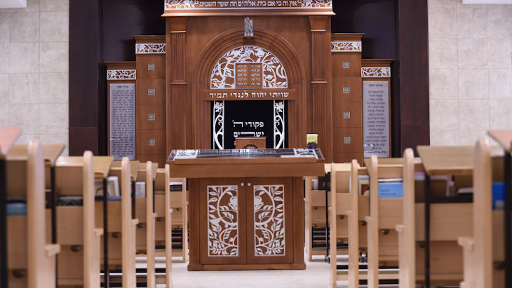 Before Lockdown, A Race to Build Shul Furniture | Aish