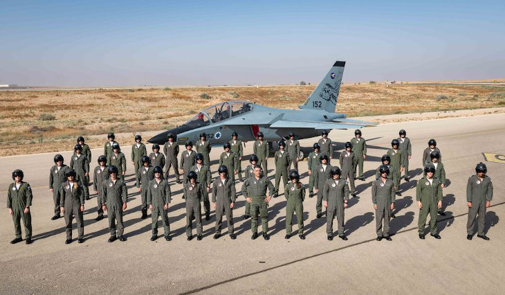 Israeli Air Force Pilot Fulfills Dream of 14-Year-Old Holocaust Victim ...