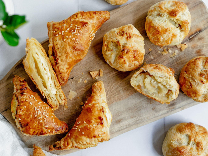 8 Israeli Comfort Foods Offer Us A Hearty Hug in Troubled Times | Aish