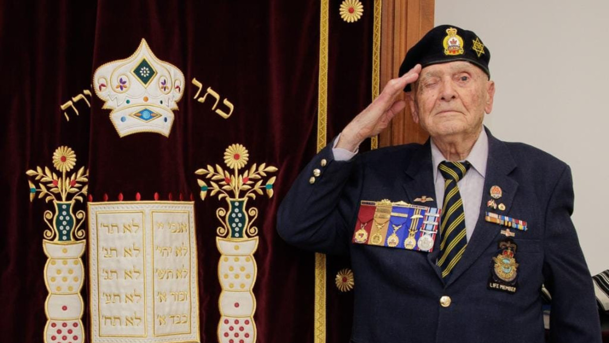 A Bris at 96: A WWII Veteran Enters the Covenant | Aish