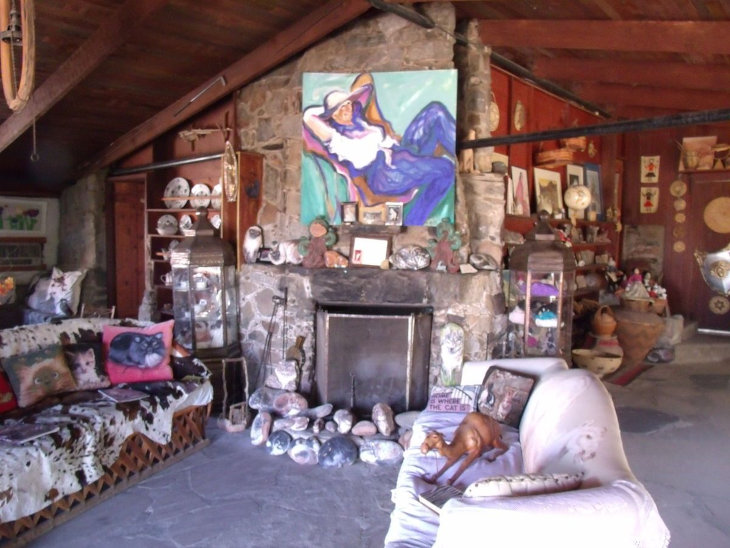 A Mysterious Trash Castle in the Arizona Desert | Aish