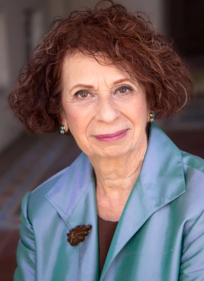 Meet Annie Korzen, 85-Year-Old Hilariously Outspoken TikTok Star | Aish