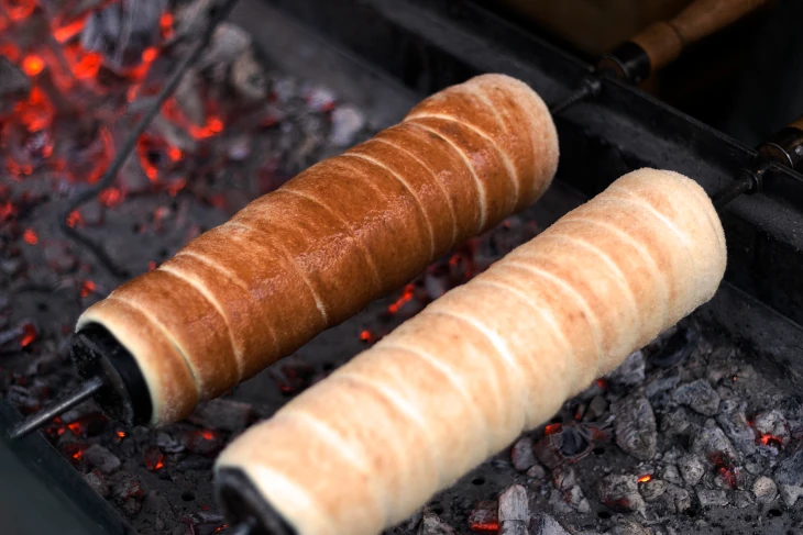 The Story Behind Israel's Hottest Pastry Trend: Kiortosh | Aish