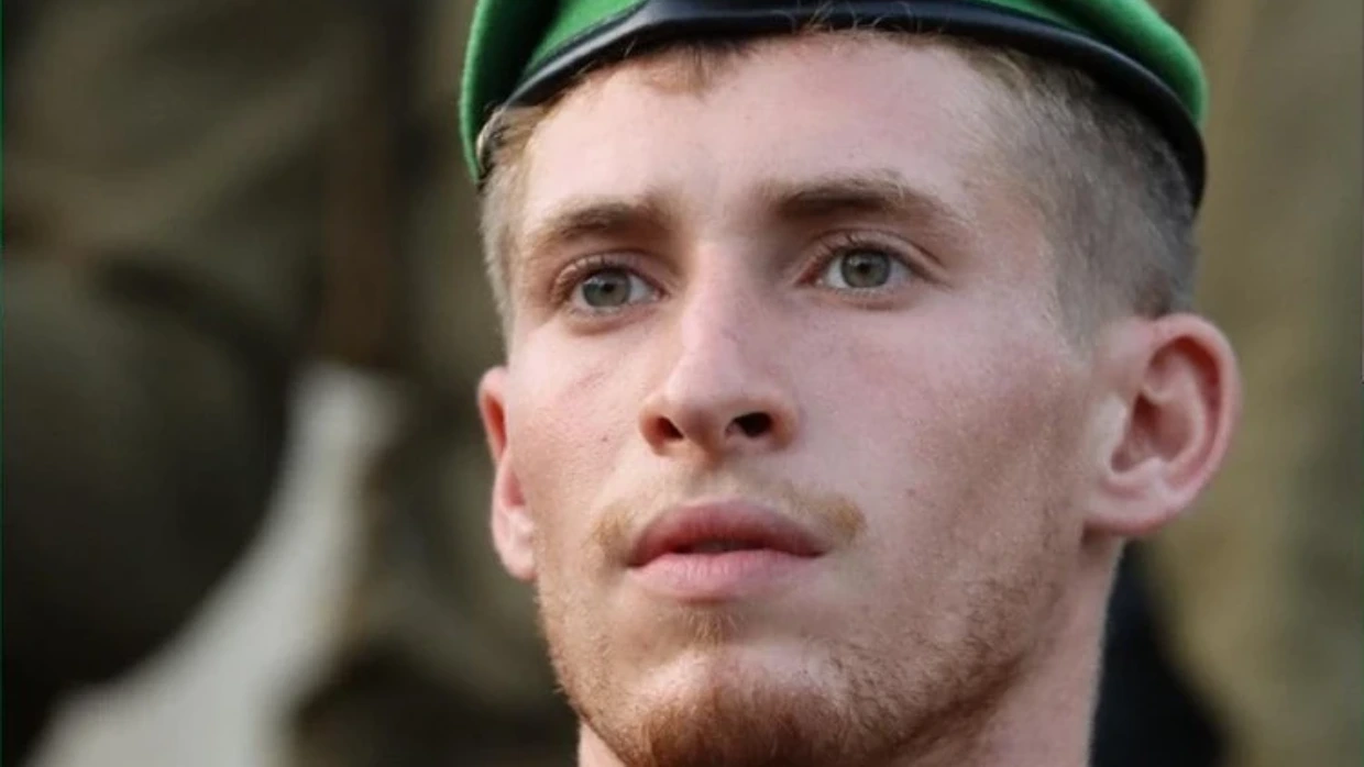 Catching Grenades: Aner Shapiro's Heroism | Aish