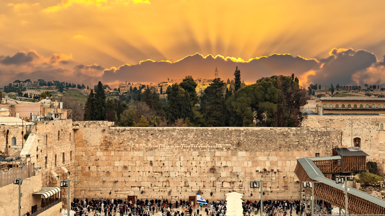 Who Ruled the Land of Israel? | Aish