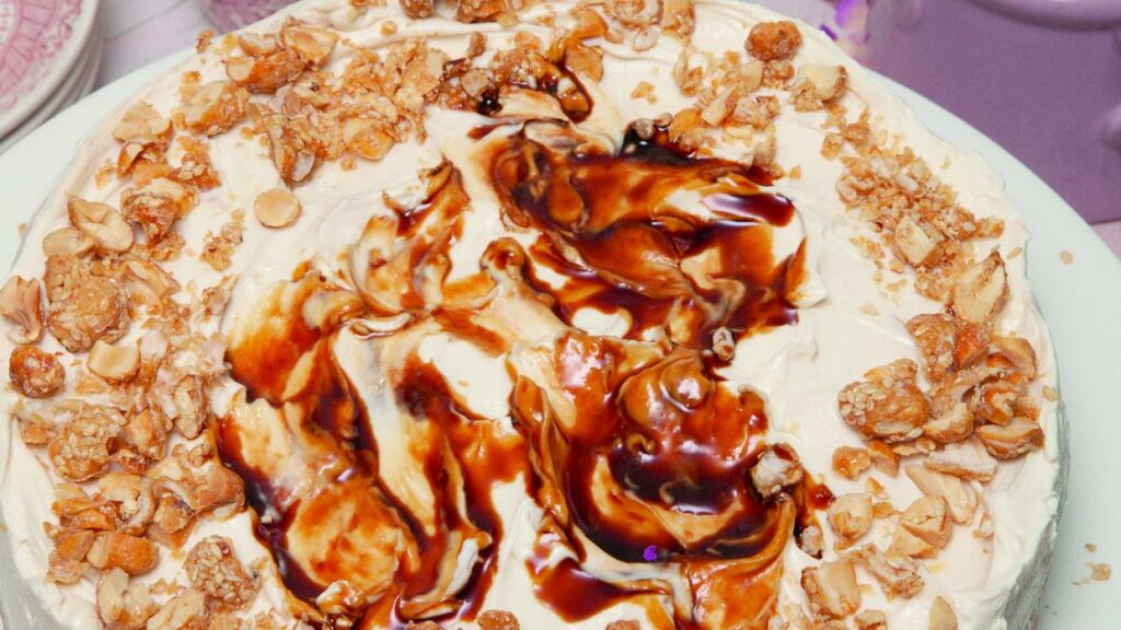 Tahini and Silan Cheesecake | Aish