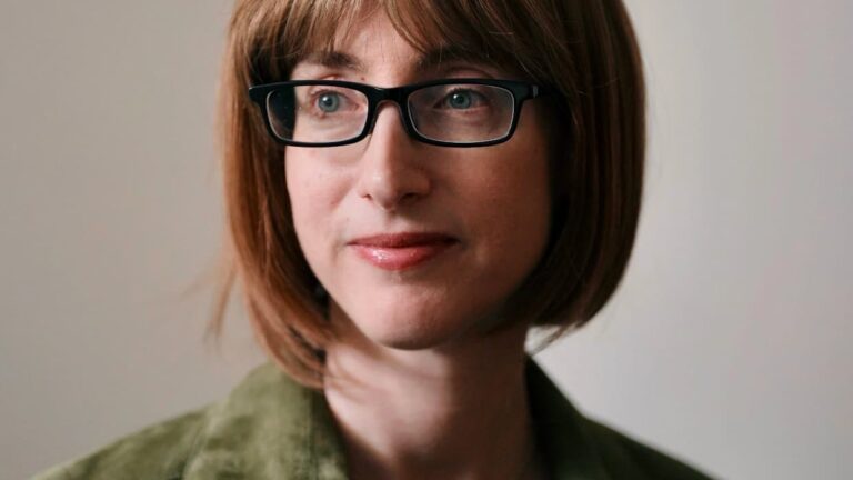 Bestselling Author Freida McFadden Reveals Her True Identity | Aish